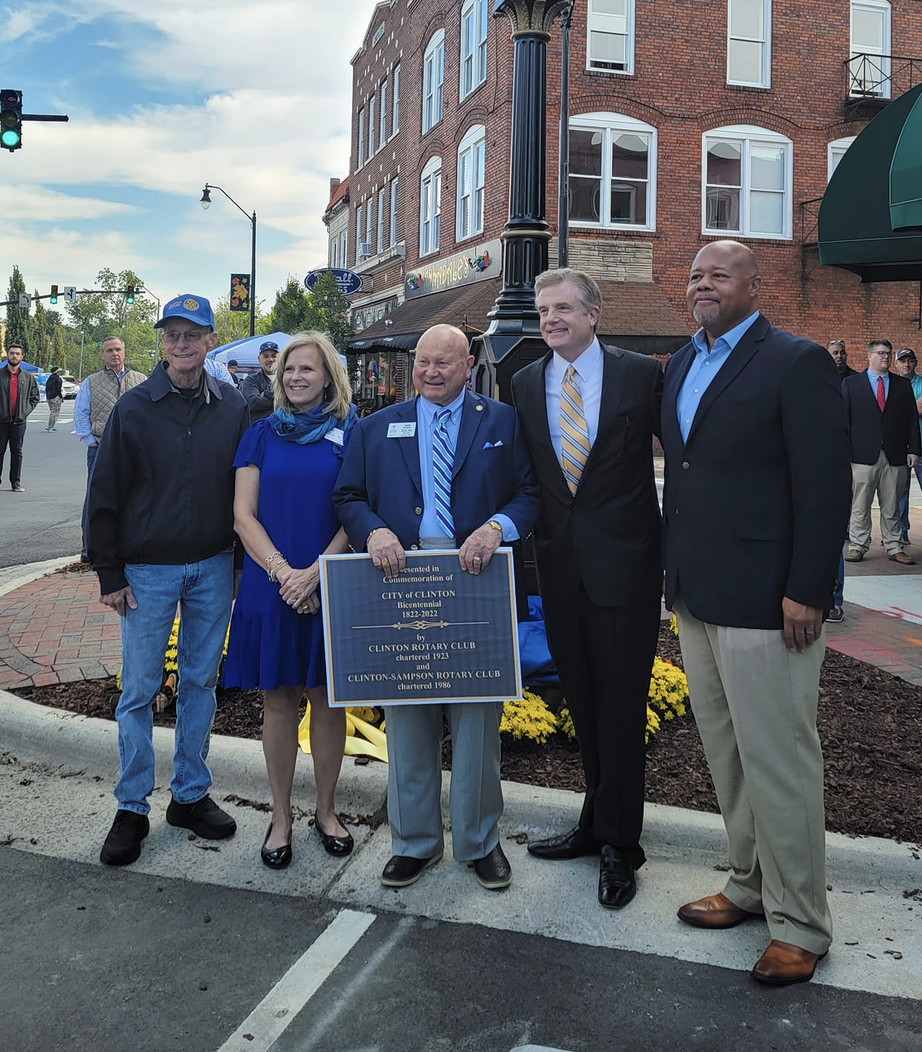Square Fair & BBQ Cook-off — Downtown Clinton